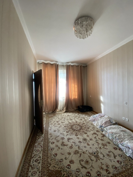 Ijaraga uy sergeli 6A
2/3/7
Metrodan 300 metr masofa 
400$