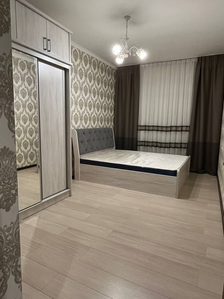 Срочно продается квартира с хорошим ремонтом на Юнус-абаде