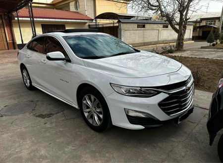Malibu 2,4 mator 2018 yil 80000 km kraska Toza