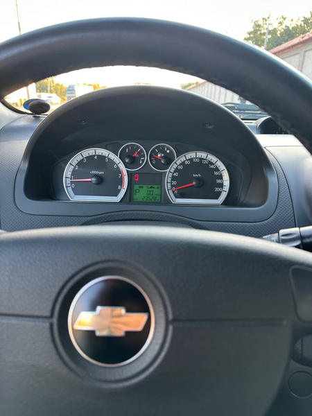Срочно ! Нексия 3 автомат