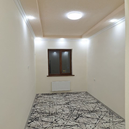 Tezda 3xonalik kvartira 6kavatda kritiy rinok
2)   81м²
3)   6 этаж 
4