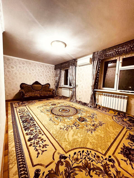 4/4/5 бий Максим Горький 80кв.м2 С мебелью и техникой