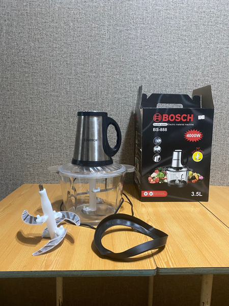 Продам блендер с чашкой Bosch