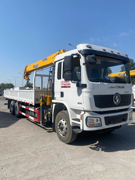 Бортовая платформа с кран-манипулятором Shacman L3000 6x4 - 14 т  Озод