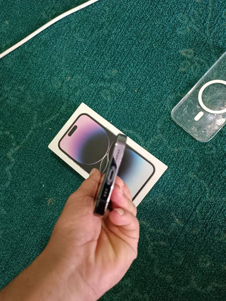 Iphone 14 pro srochno sotiladi