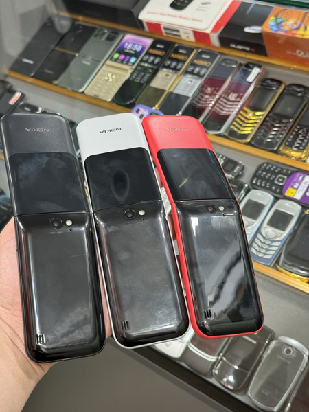 Nokia 2720 Flipp Legenda  новый пачка