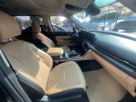 KIA Carnival 2021-23