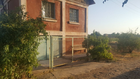 Продается Дача 12 соток  В участке добротный дом 3ко