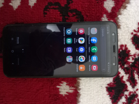 J6+ samsug idealni telefon