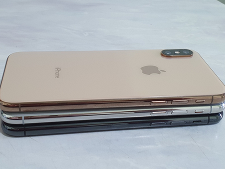 Iphone Xs Ideal 64 GB Gold Whinte Black