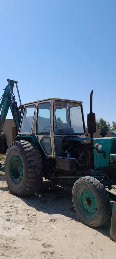 Traktor yumizi malitka sotiladi narx 50 million Payariq