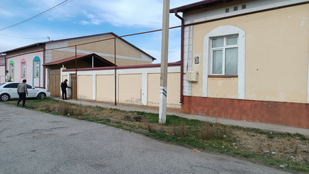 Уй сотилади срочно