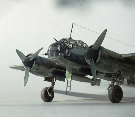 Сборная модель самолета Су-34 (ZVEZDA, 1:72)