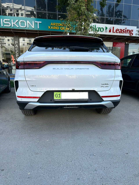 BYD Song Plus DM-i (гибрид) 2023 2