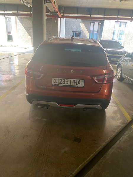 Lada vesta sotiladi