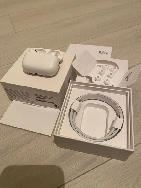 Airpods pro 2 lightning (Состояния идеал)