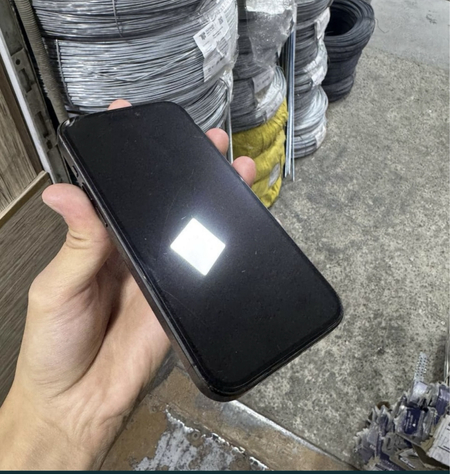 Iphone 15 pro titanium Black