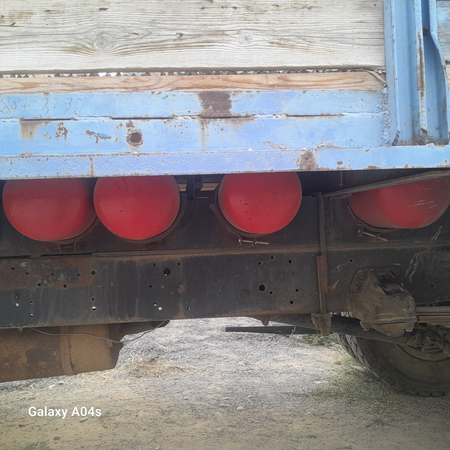 Gaz 53 sotiladi 2800$