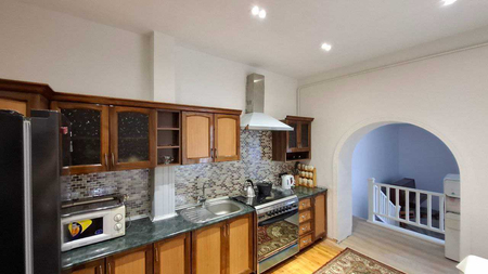 Срочно сдается дом 240 м²-4.5 соток Ор-р: Карасу-2    (США)
