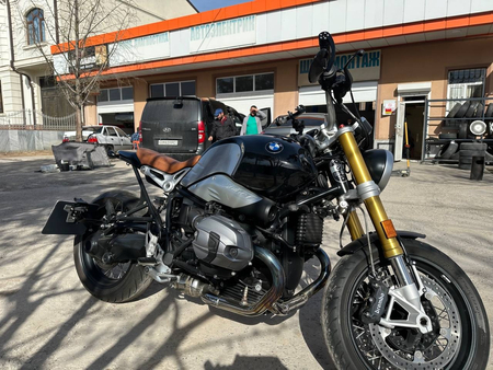 Продается мотоцикл BMW R NINE T (тюнинговый)