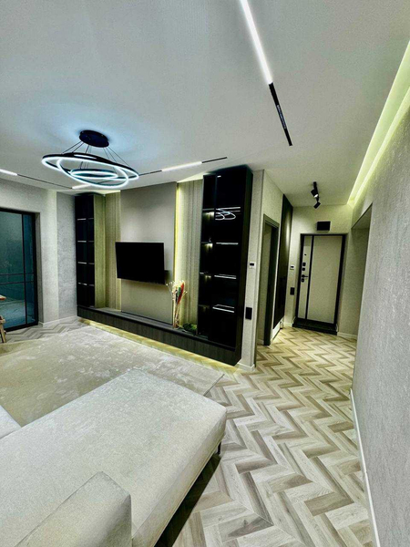V4333 2в3/3/4 Ойбек Ор.р: Mirabad  Avenue 62м2 евро ремонт