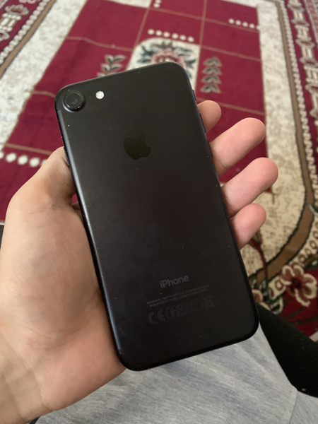 Iphone 7 black 32gb