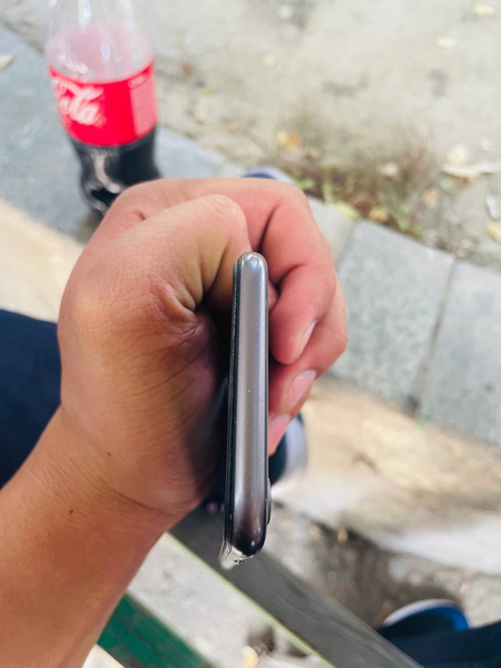 Iphone 8 holati yaxshi ozim ishlatganman