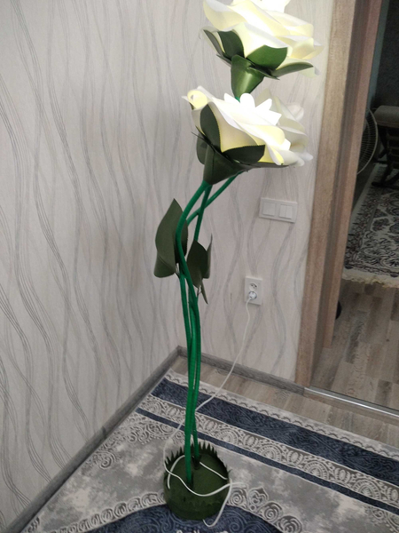продам декоративный светильник