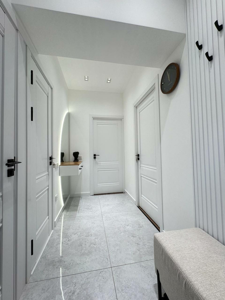 Ойбек 3 комн. Студия. 70м². Люкс.