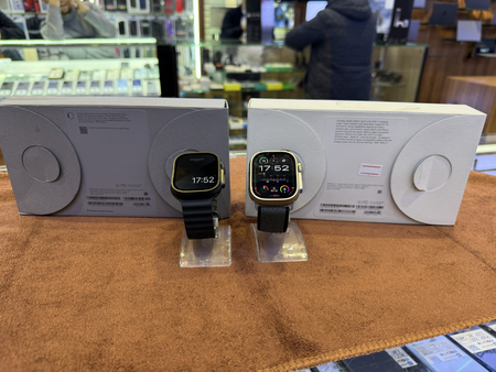 Apple iWatch Ultra 2 Natural Titanium