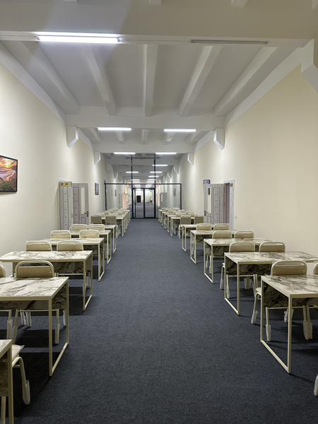 Помещение в аренду 6000 м² в центре города Чирчик