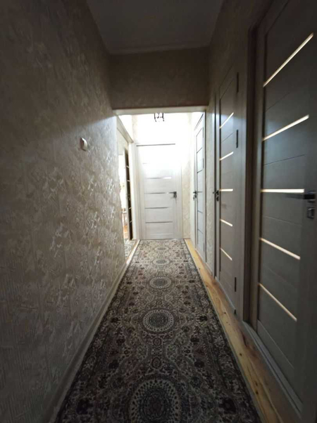 Продаётся уютная квартира в Ташкенте: 3-к.квартира, 3/5 (J3921)
