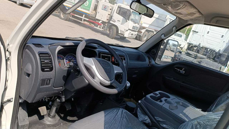 Siz kutgan Jac JX200