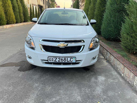 Cobalt 2023 yil, oq rang, 4900 km yurgan