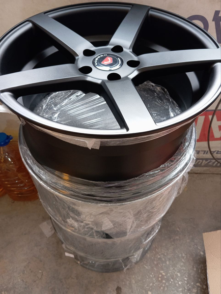 Продаются диски Vossen