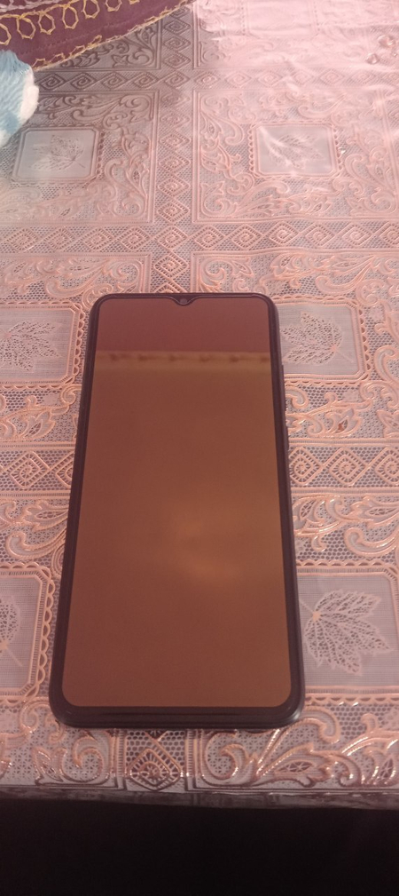 Redmi A10 sotiladi yangidek turibdi sirochne