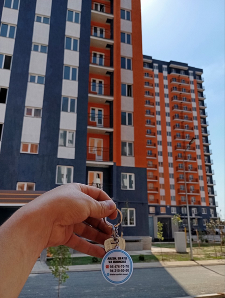 3 ta 2 xonalik kvartira sotiladi