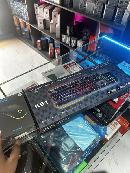 Kompyuter  game club polni mebel stul hamasi yengi 1 yil garantiya