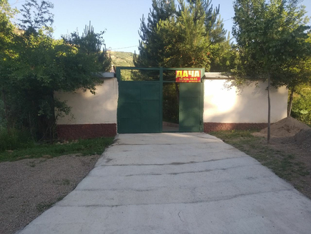 Тог ичидаги дача сотилади