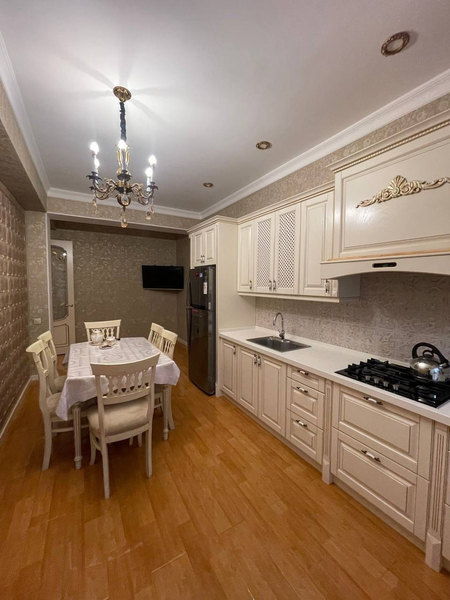 Продам 2/6/7 срочно Новостройка Садыка Азимова