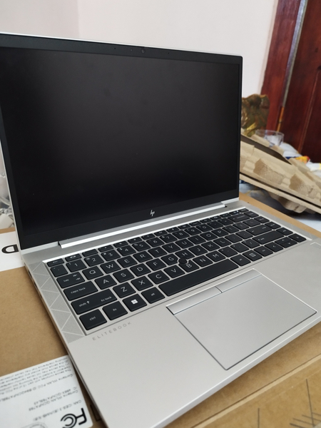 HP elitabook 512 gb