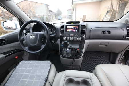 Срочно продается своя KIA Carnival ll 2007 г.