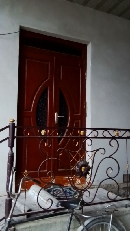 Shinam hovli srochno sotiladi