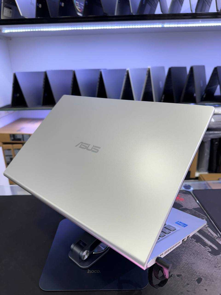 Asus VivoBook i5-1135G7/8GB DDR4/1TB/15.6