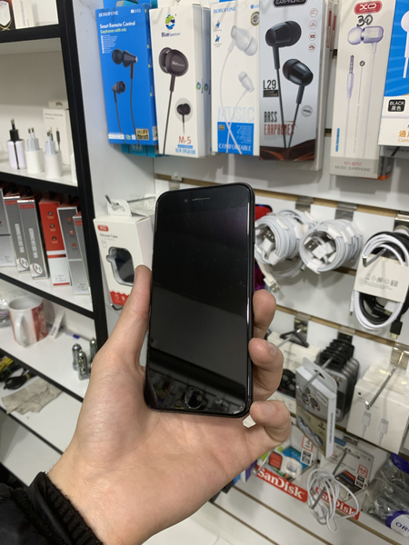 apple    7