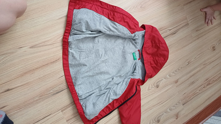 Ветровка Benetton