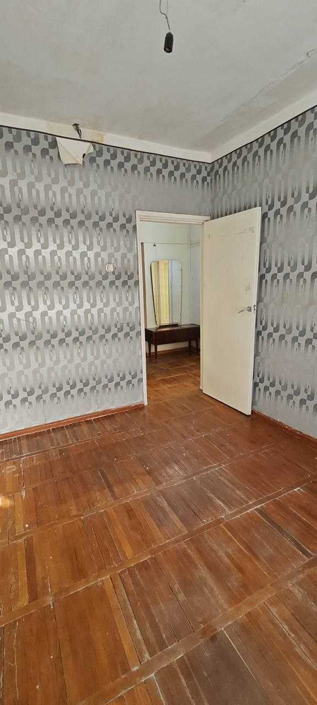 Квартира 2/4/4, 58 м², массив Ялангач, ор-р бывшая Налоговая