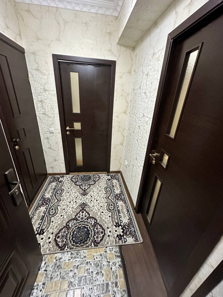 Срочно продаётся 1х комнотная квартира. Титова.