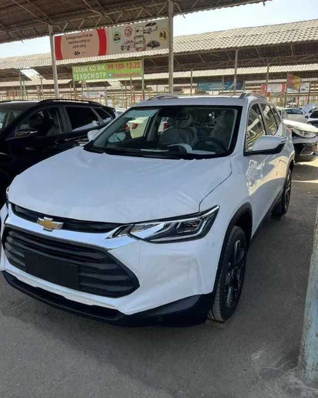 Tracker LTZ Muddatli Tolov BekMir Mega Motors da