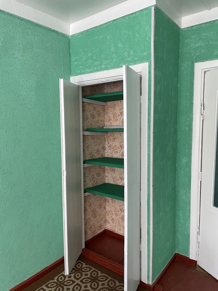 Продается деревяшка, 2 комн. 2 этаж.